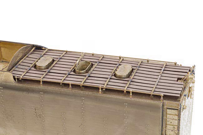 UP Challenger Sample 1 Photo 02